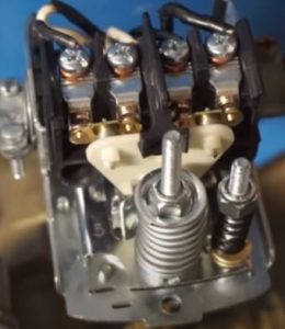 Low Water Pressure in Your Well System? 6 things to Do - Plumbing Sniper