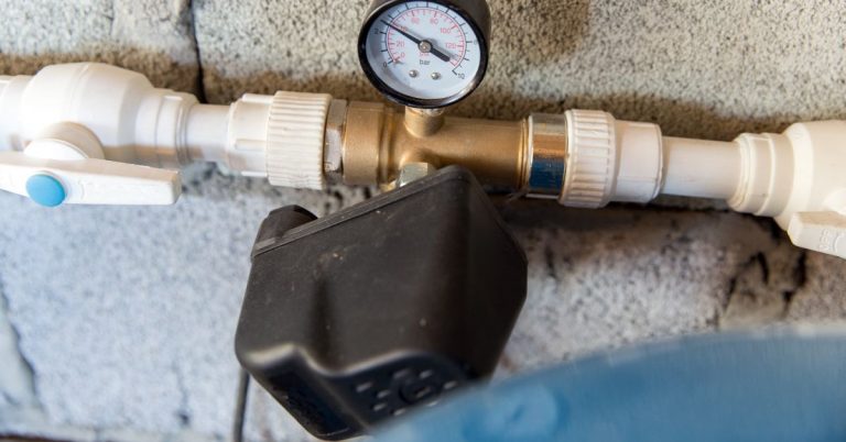 How to Adjust a Well Pressure Switch Fast! - Plumbing Sniper