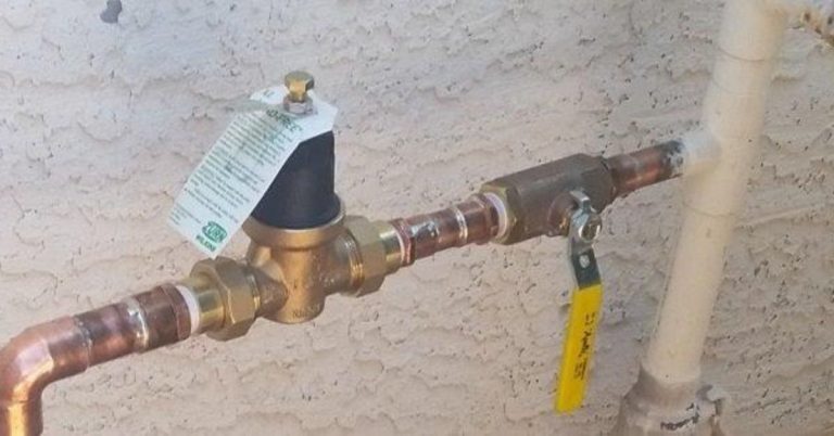 Troubleshooting a Water Pressure Regulator - Problems & Tests ...