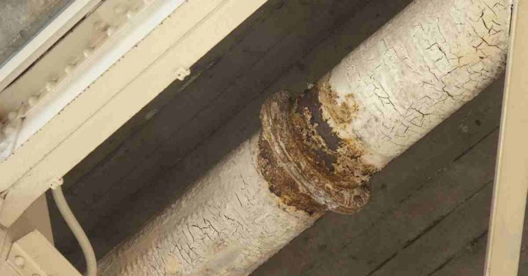 6 Reasons Why Plumbers Don't Recommend Drano - Plumbing Sniper