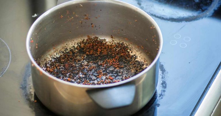 Say Goodbye to Burnt Pots and Pans with These Effective Methods ...