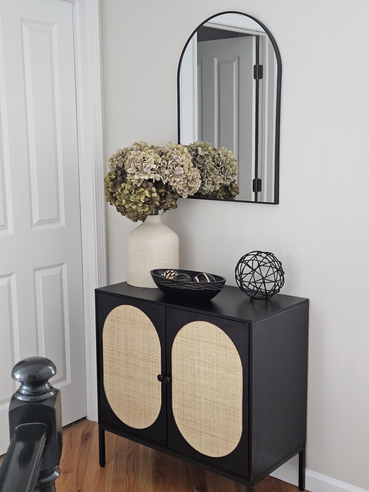 Creative Ways to Use Mirrors in Home Decor - Plumbing Sniper